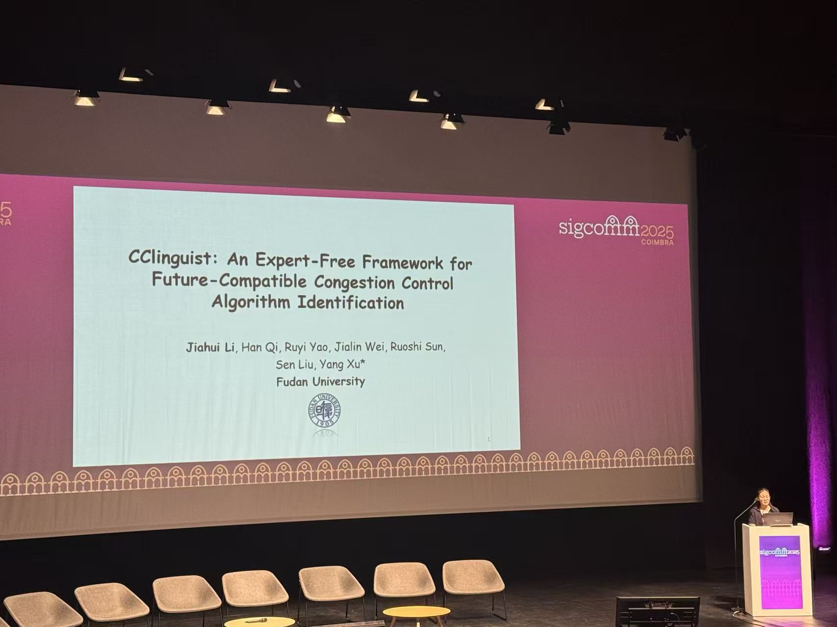 CClinguist: An Expert-Free Framework for Future-Compatible Congestion ...